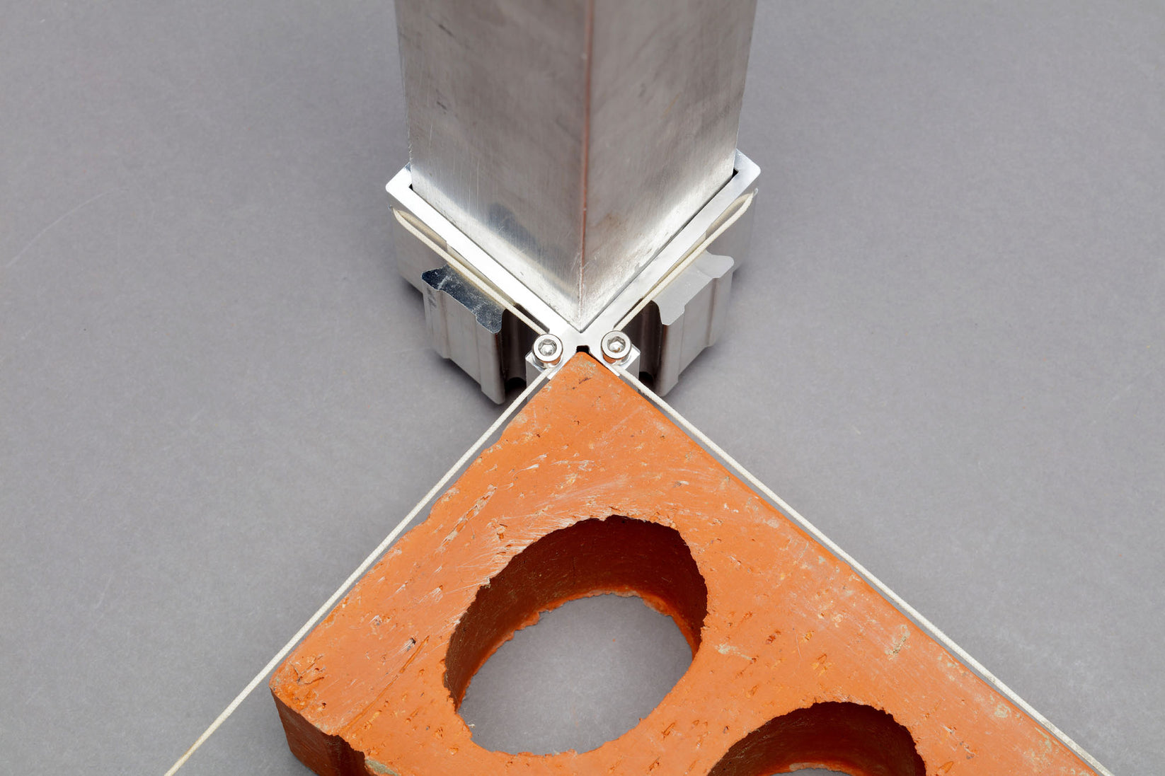 FitzBrick Profile Line Block | Brick Line UK – Brickwork Tools